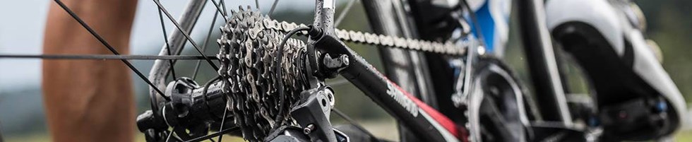 How to Remove and fit your chain | Tredz Bikes