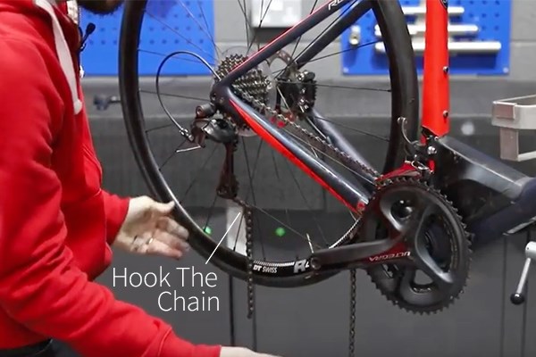 How to Remove and fit your chain | Tredz Bikes
