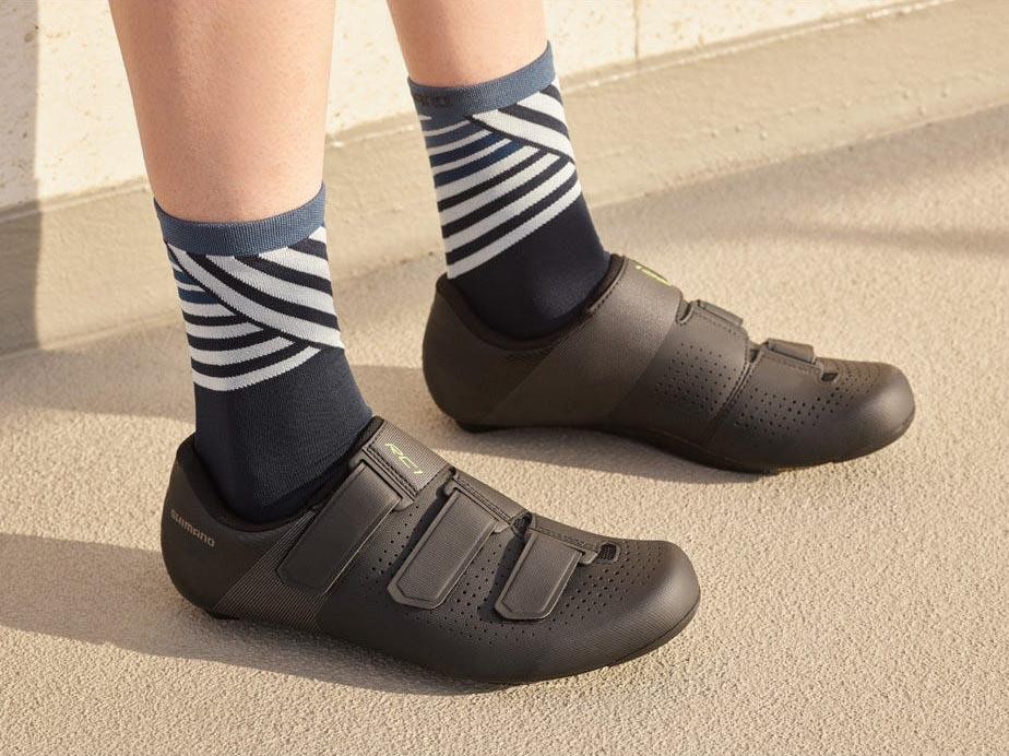 Shimano RC1 (RC100) SPD-SL Road Shoes | Tredz Bikes