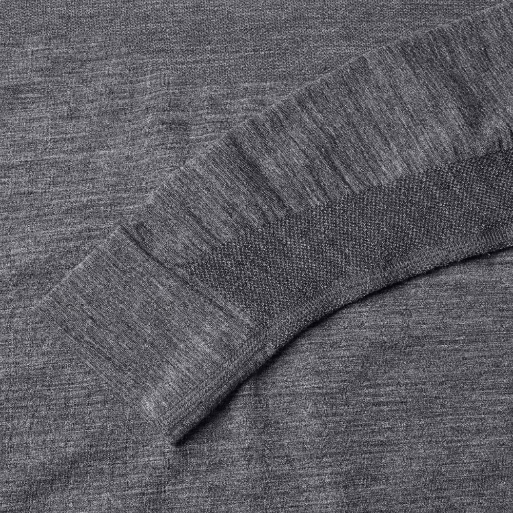 Endura BAABAA Pro Long Sleeve Cycling Base Layer | Tredz Bikes